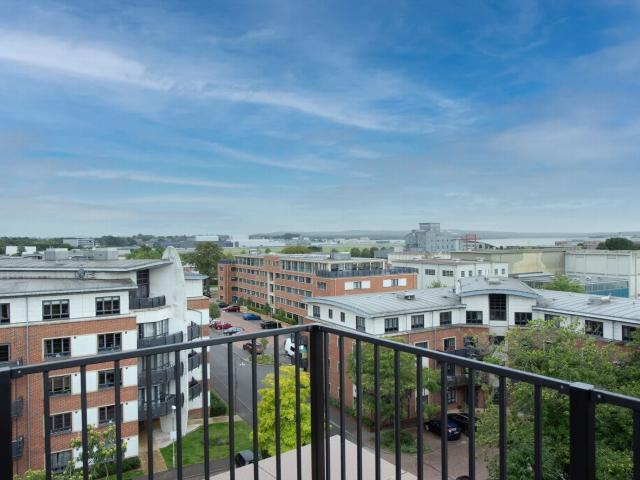 Apartment at Farnborough Road, Rushmoor