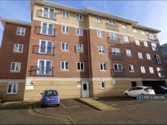 Apartment at Farnborough Road, Rushmoor