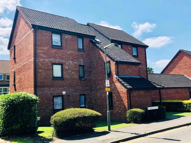 Apartment at Farriers Road, Epsom and Ewell