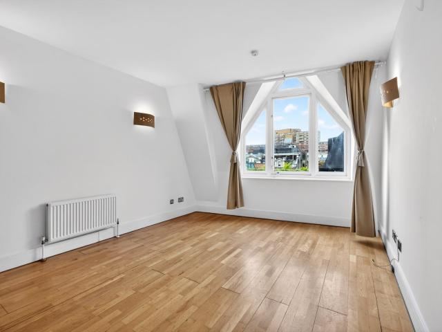 Apartment at Farringdon Road, Greater London