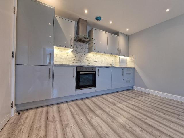 Apartment at Farringdon Service Road, Southend on Sea