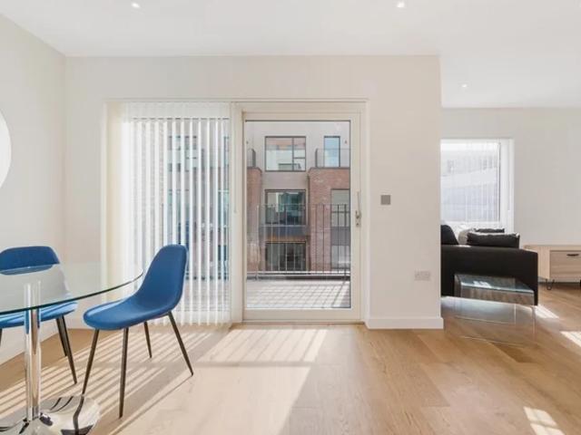 Apartment at Felar Walk, Greater London