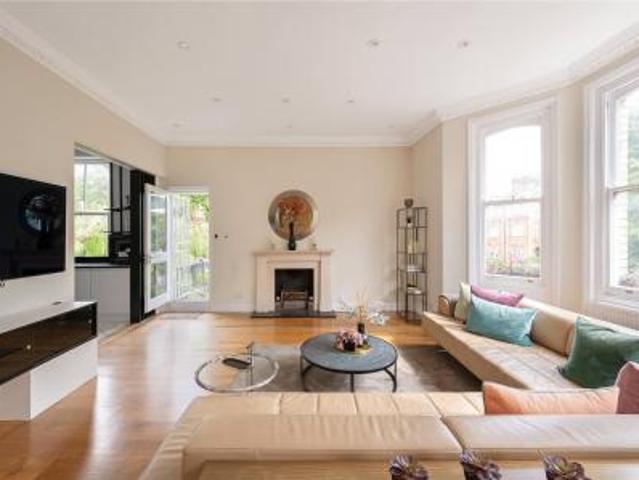 Apartment at Fellows Road, Greater London