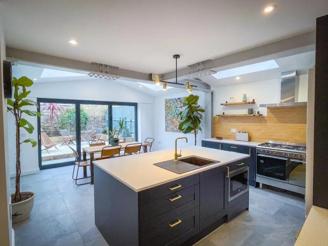 Apartment at Fenwick Road, Greater London