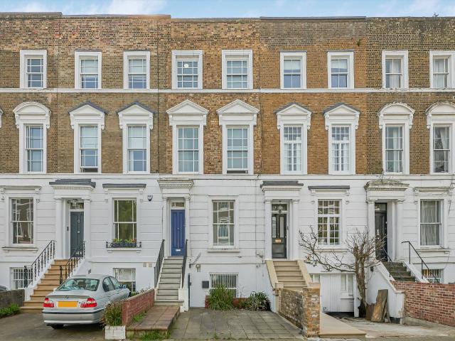 Apartment at Fentiman Road, Greater London