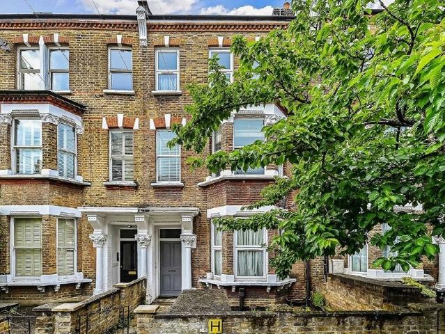 Apartment at Fermoy Road, City of Westminster