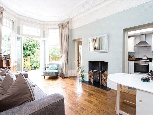 Apartment at Ferme Park Road, Greater London