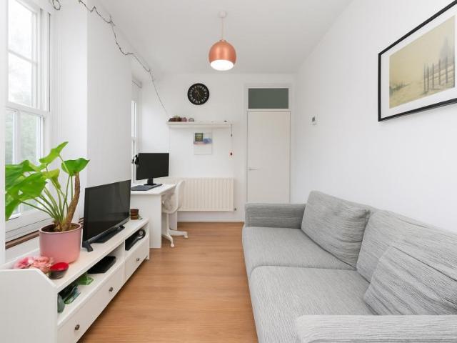 Apartment at Ferndale Road, Greater London
