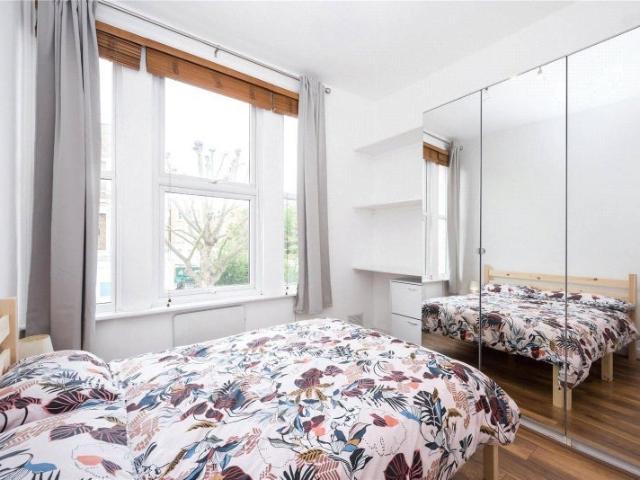 Apartment at Fernhead Road, City of Westminster