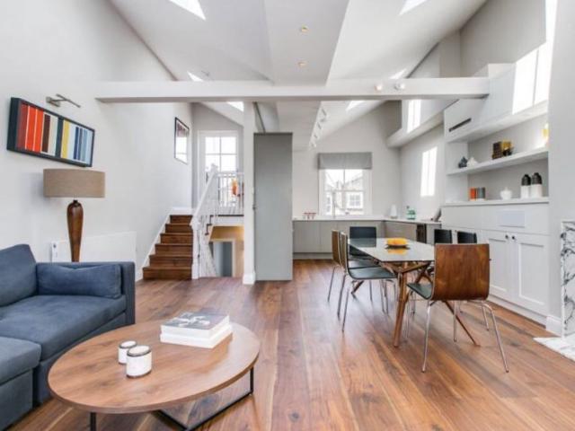 Apartment at Fernshaw Road, Greater London