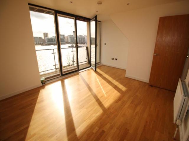 Apartment at Ferry Street, Greater London