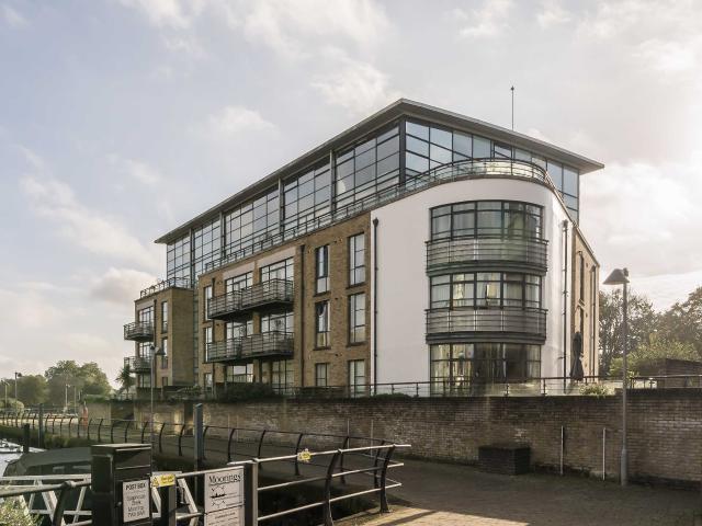 Apartment at Ferry Wharf, Greater London