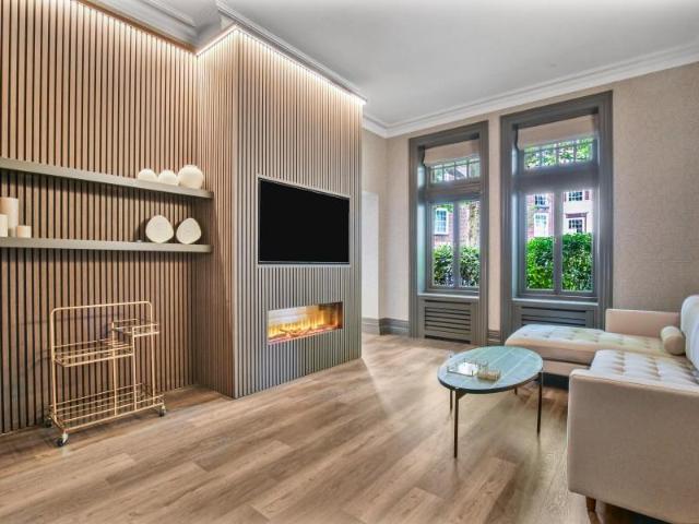 Apartment at Fitz James Avenue, Greater London