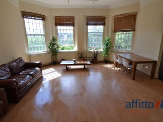 Apartment at FitzHerbert Walk, Greater London