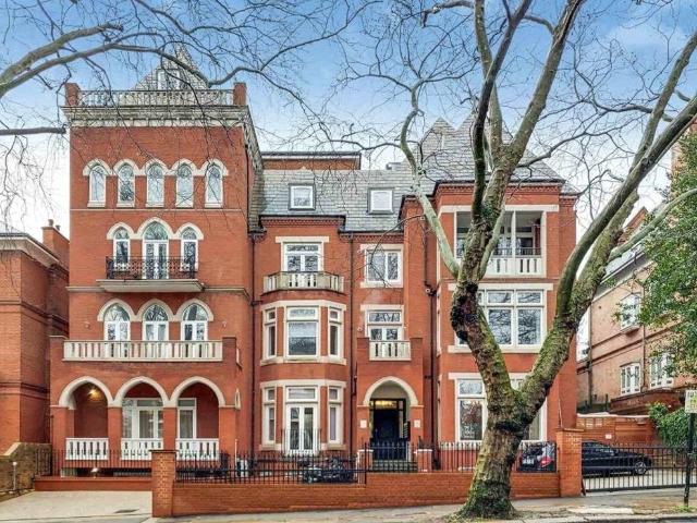 Apartment at Fitzjohn's Avenue, Greater London