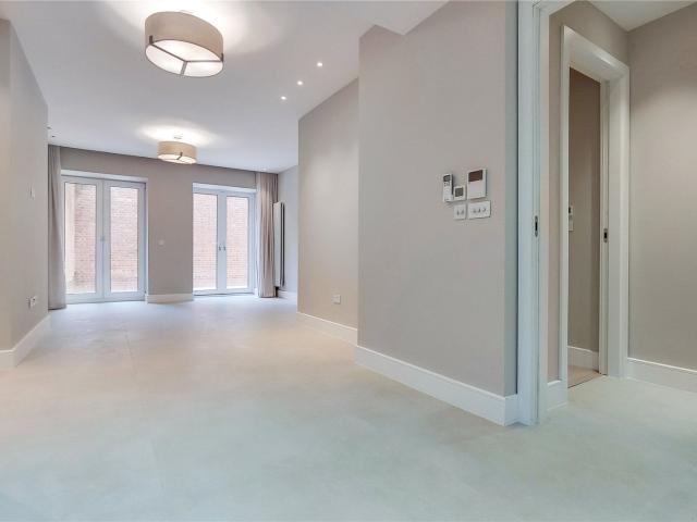 Apartment at Fitzjohn's Avenue, Greater London