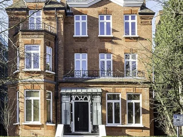 Apartment at Fitzjohn's Avenue, Greater London