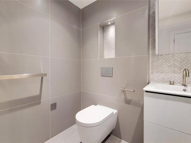 Apartment at Fitzjohn's Avenue, Greater London