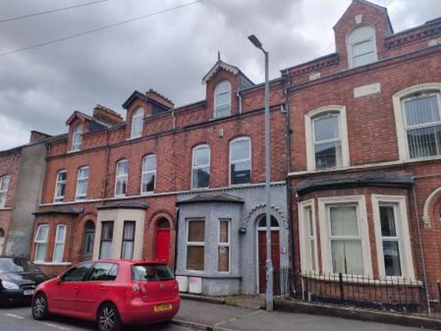 Apartment at Fitzroy Avenue, Belfast