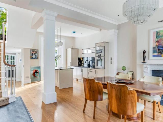 Apartment at Fitzroy Road, London