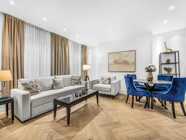 Apartment at Fitzroy Square, Greater London