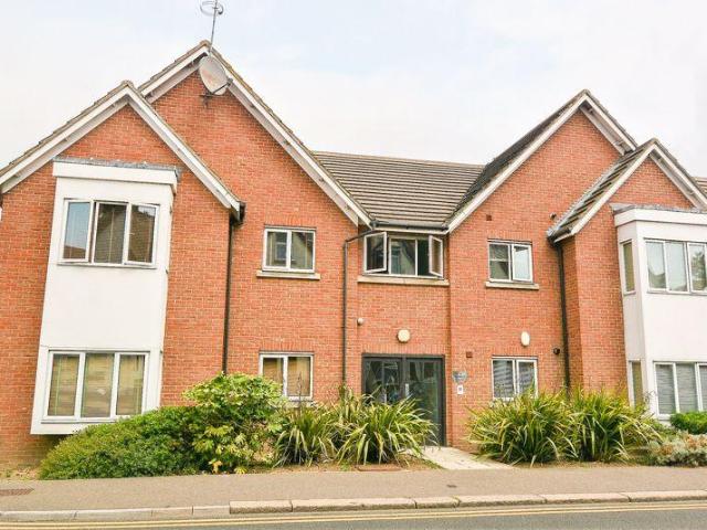 Apartment at Fielding Way, Southend on Sea