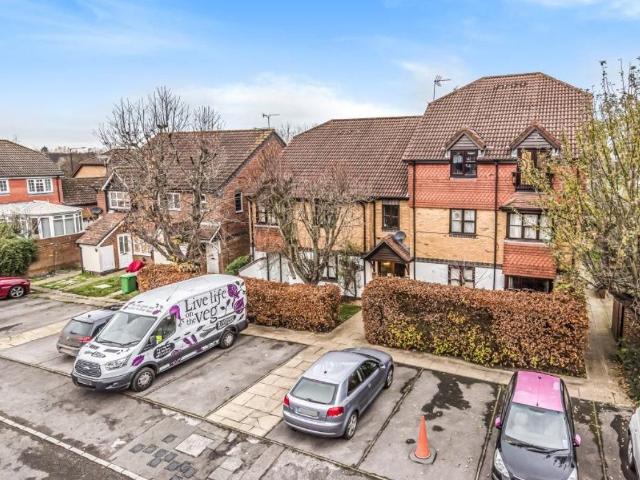 Apartment at Filey Spur, Slough