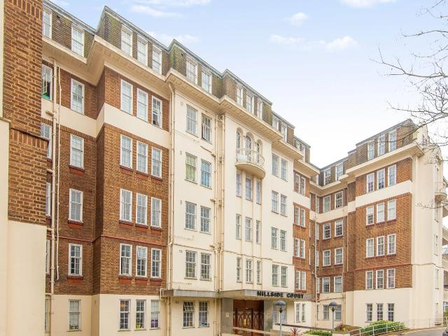 Apartment at Finchley Road, Greater London