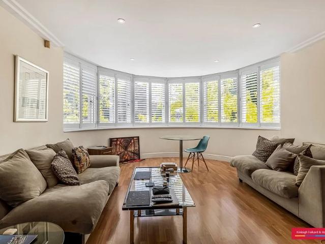 Apartment at Finchley Road, Greater London