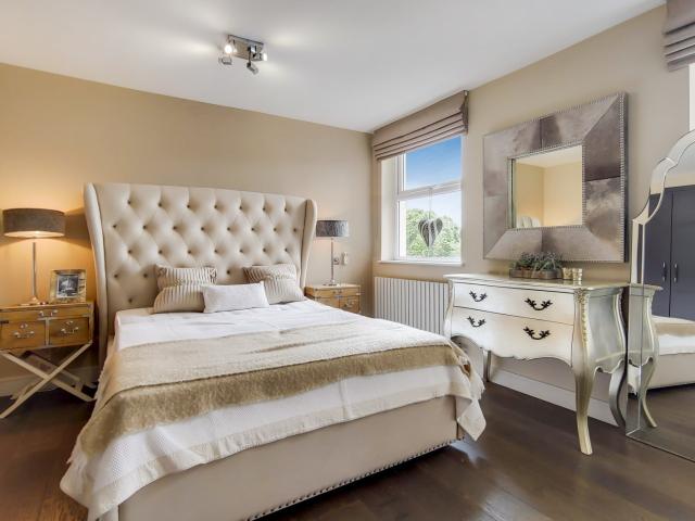 Apartment at Finchley Road, Greater London