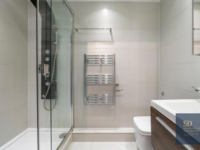 Apartment at Finchley Road, Greater London