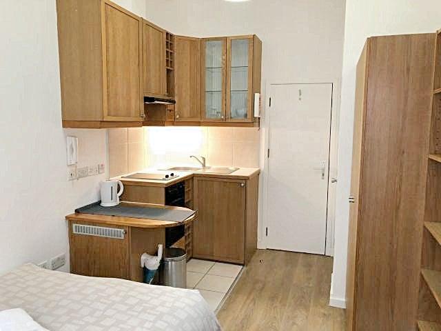 Apartment at Finchley Road, Greater London