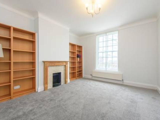 Apartment at Finchley Road, Greater London