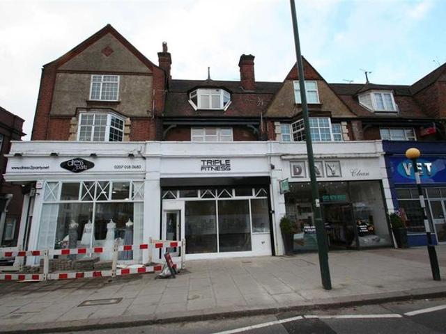 Apartment at Finchley Road, Greater London