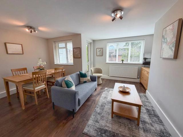 Apartment at Finborough Road, Greater London