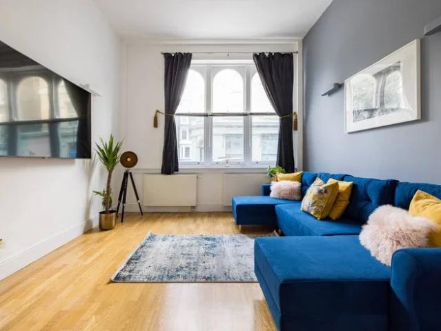 Apartment at Finborough Road, Greater London