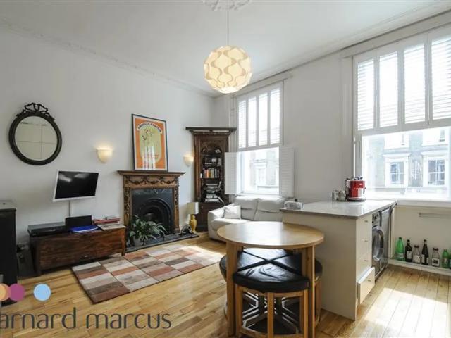 Apartment at Finborough Road, Greater London