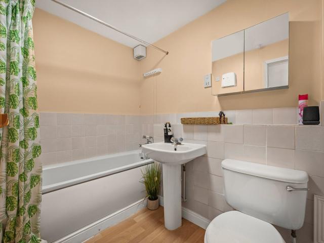 Apartment at Finland Street, Greater London