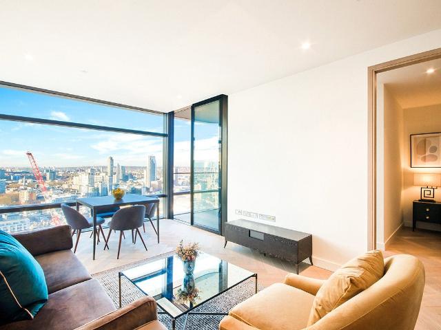 Apartment at Finsbury Circus, City of London