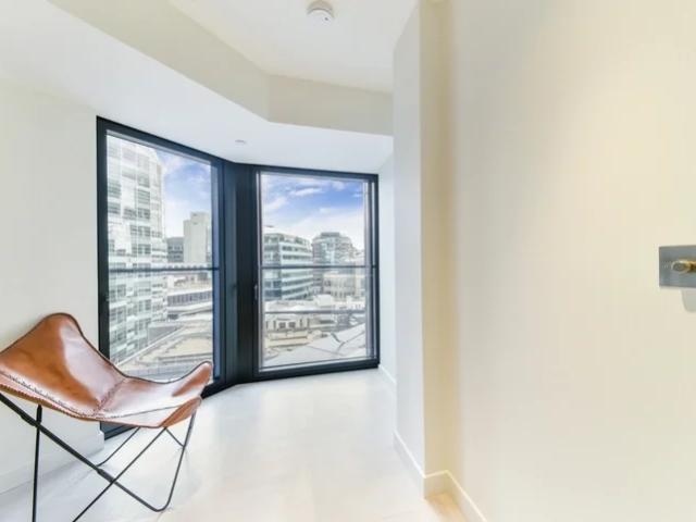 Apartment at Finsbury Square, Greater London