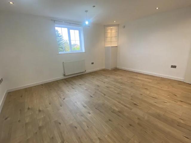 Apartment at Fir Tree Avenue, Doncaster