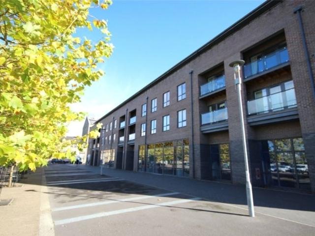 Apartment at Fire Fly Avenue, Swindon