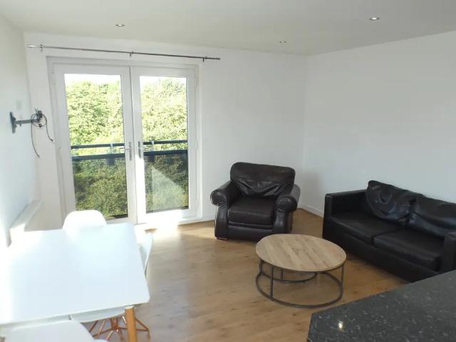 Apartment at Firpark Close, Glasgow
