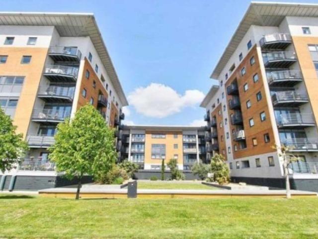 Apartment at Fishguard Way, Greater London