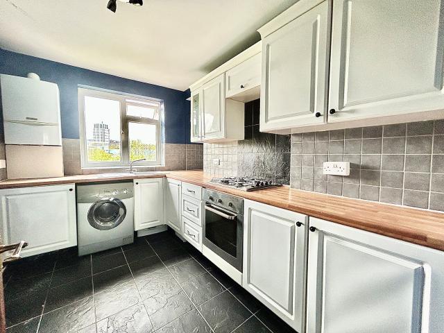 Apartment at Fladbury Road, Greater London