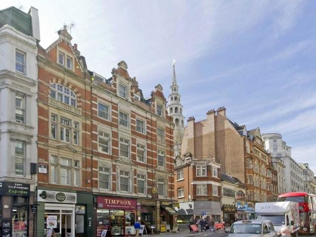 Apartment at Fleet Street, City of London