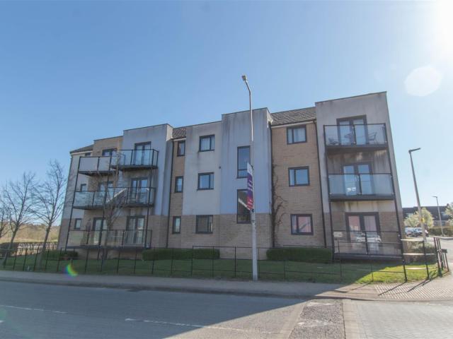 Apartment at Fleming Way, West Suffolk