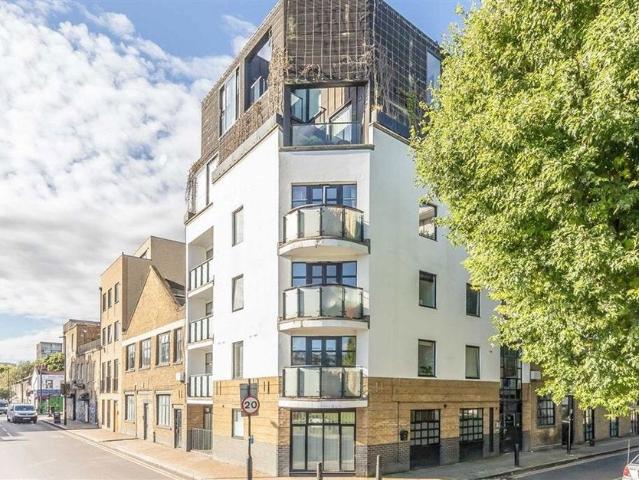 Apartment at Florida Street, Greater London