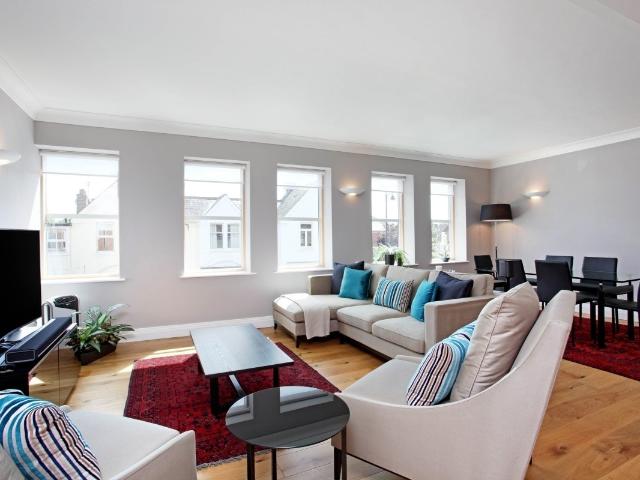 Apartment at Frances Road, Windsor