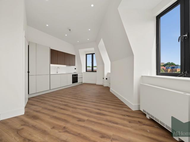 Apartment at Frances Road, Windsor